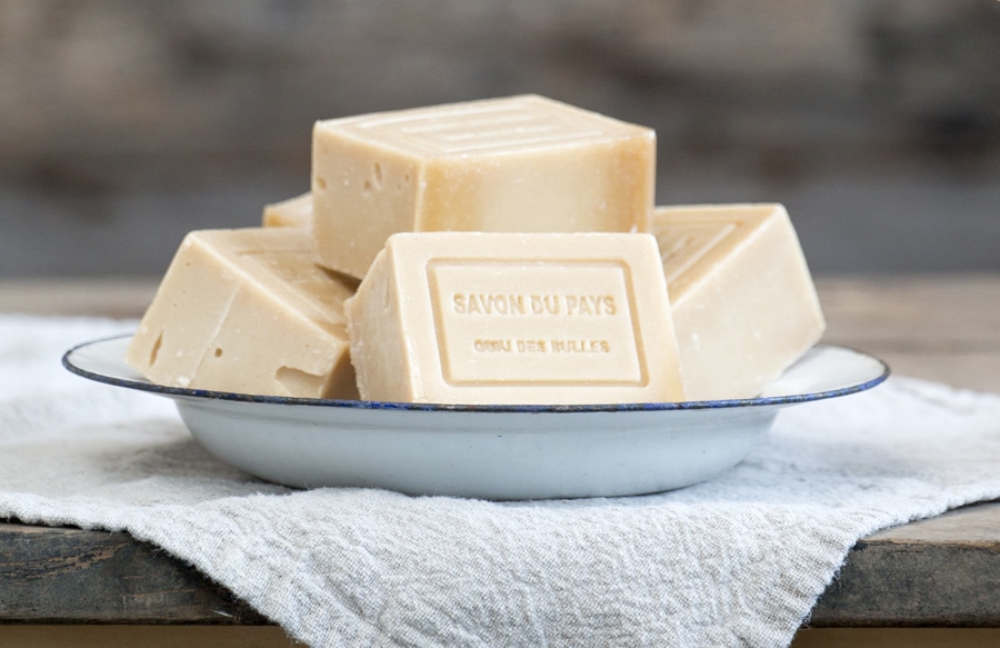 L'histoire du savon de pays à travers le monde | Savonnerie Quai des ...